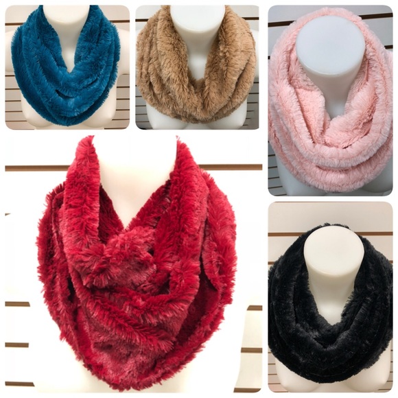 Accessories | Black Faux Fur Neck Scarf | Poshmark